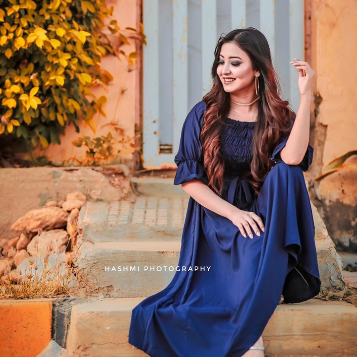 Esha Hussain - @eshahussain1 TikTok Analytics | Profile, videos ...