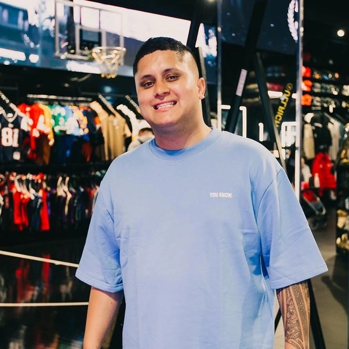 Uncle Tics - @uncletics TikTok Analytics | Profile, videos & hashtags ...