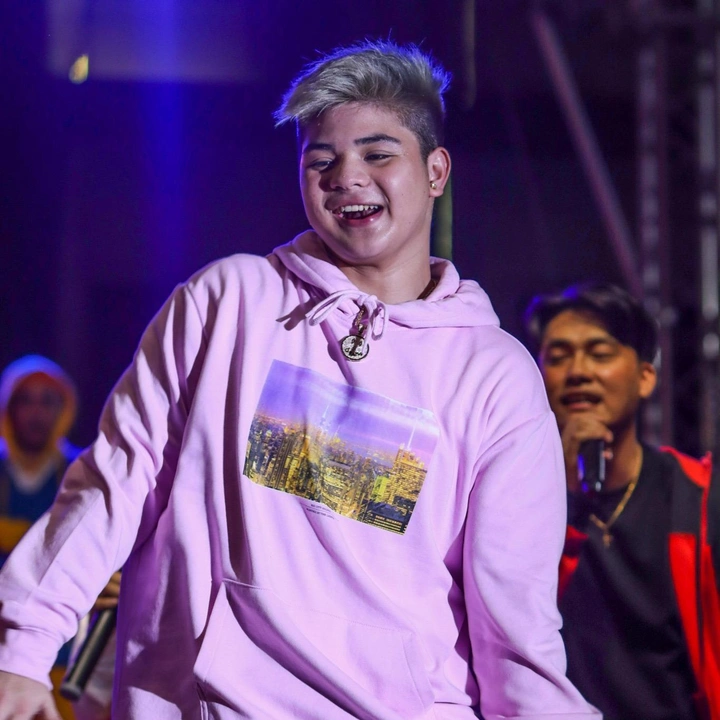 Bugoy Cariño - @iambugoycarino TikTok Analytics | Profile, videos ...