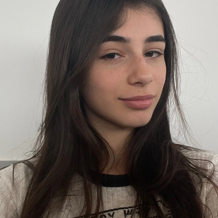 LAYLA- @laylawahaby TikTok 分析|プロフィール、動画、ハッシュタグ | Exolyt