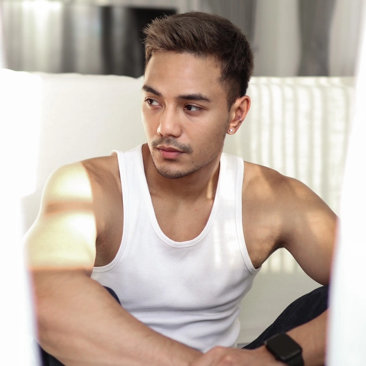 Charlie-Kyaw Ye Myint Nyein - @charliekelen TikTok Analytics | Profile, videos & hashtags | Exolyt