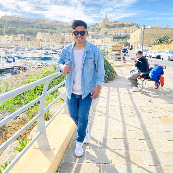 Ashok kc 🇵🇹- @ashoksimkhada TikTok 分析|プロフィール、動画、ハッシュタグ | Exolyt