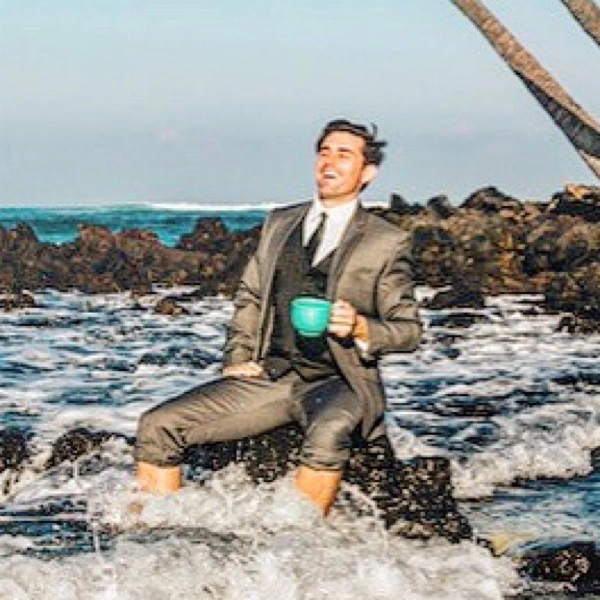 Alex Farnham- @alex_farnham TikTok 分析|プロフィール、動画、ハッシュタグ | Exolyt