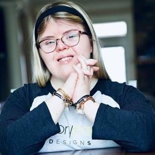 Isabelli Brunelli - @isabrunellii TikTok Analytics | Profile, videos ...