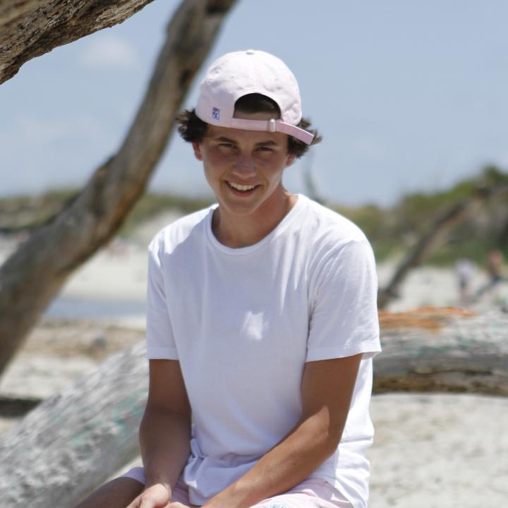 Zane Holmes - @zane_holmes TikTok Analytics | Profile, videos & hashtags | Exolyt