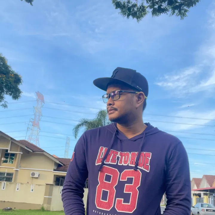 Nazri Hamdan - @nazrihamdan TikTok Analytics | Profile, videos ...