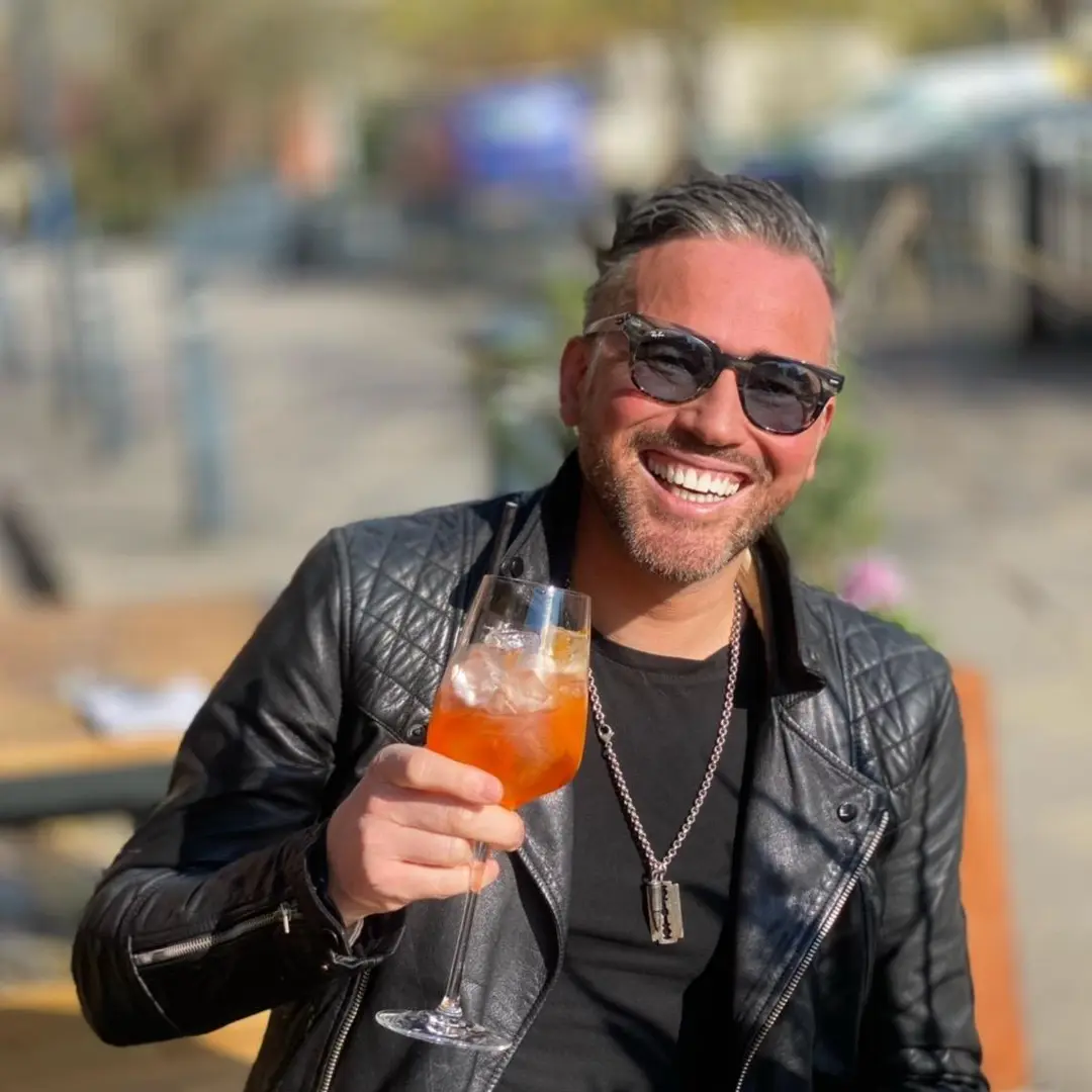 Dean Edwards - @deanedwardschef TikTok Analytics | Profile, videos ...