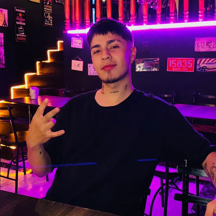 KEVIN BOLAÑOS - @papikevinn10 TikTok Analytics | Profile, videos ...